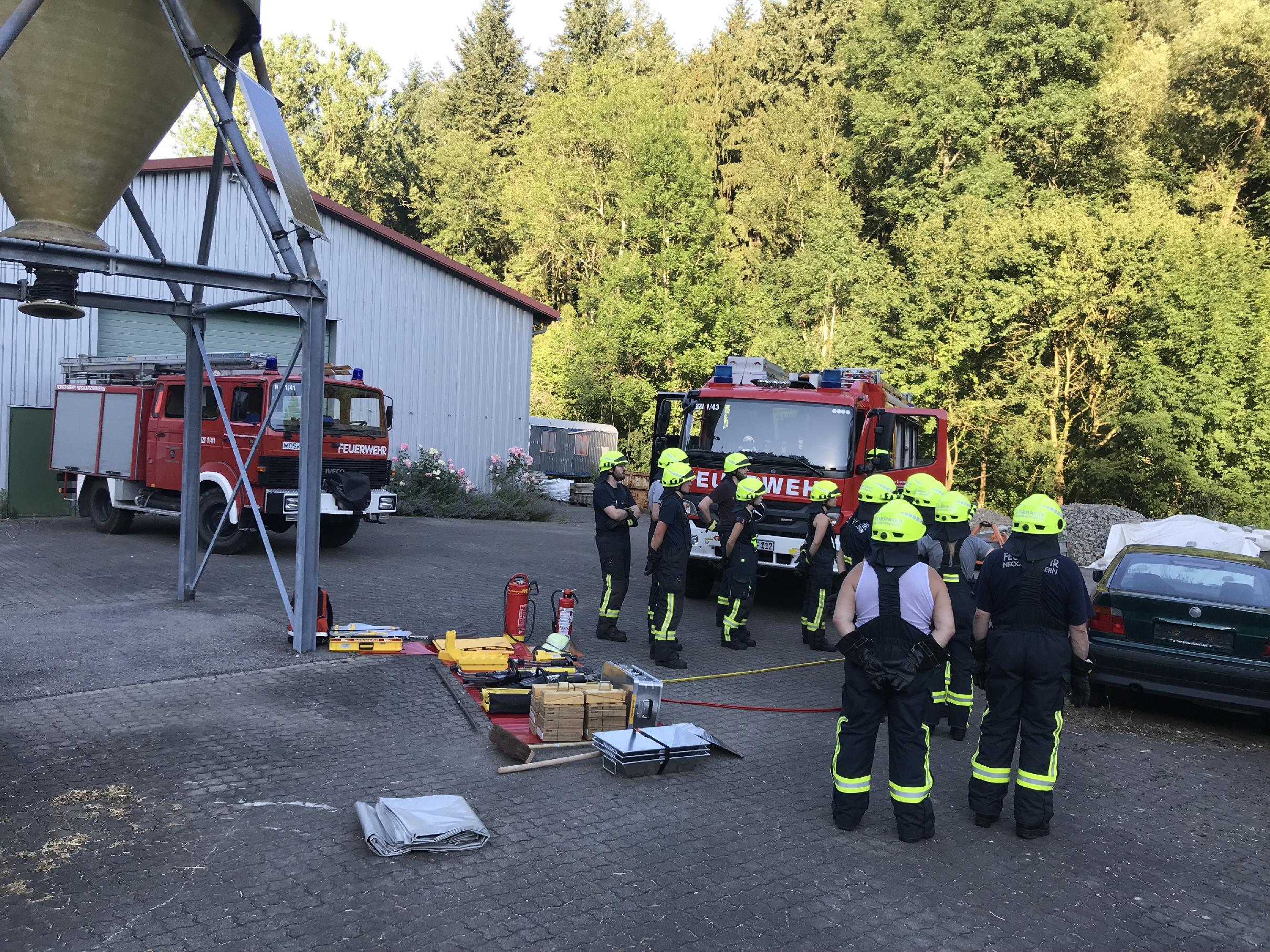 Übung Technische Rettung VU – Freiwillige Feuerwehr Neckarzimmern